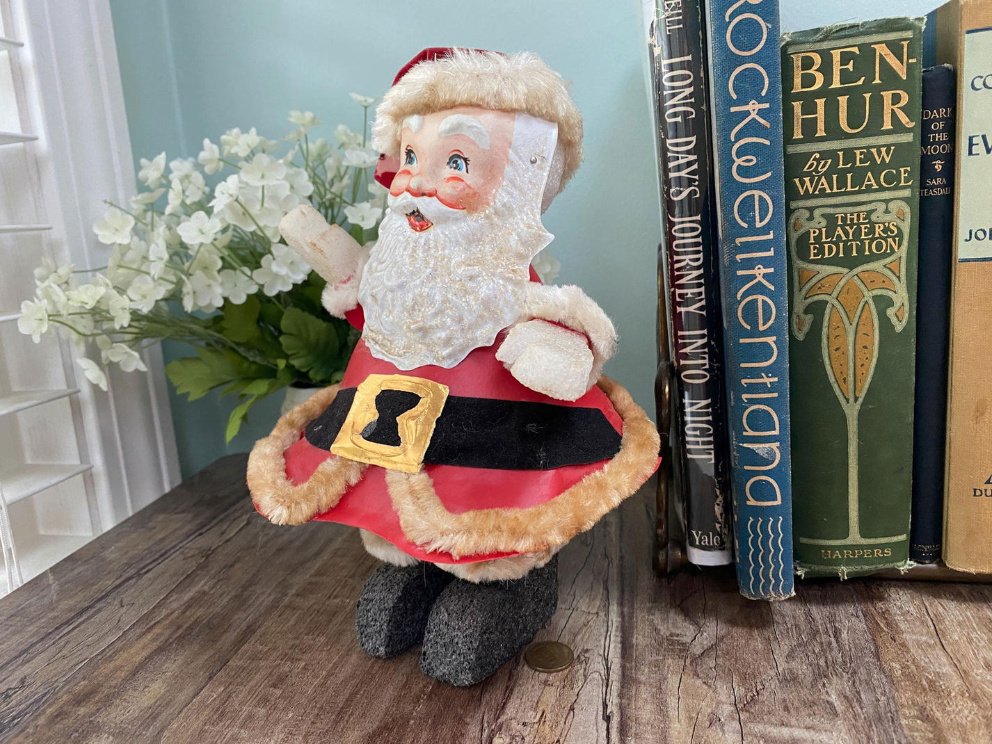 Midcentury Santa Claus Figurine – Duckwells